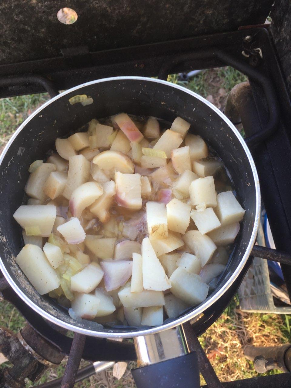 Medieval Camp Cooking (Part 1) – Flying Squirrel Outdoors